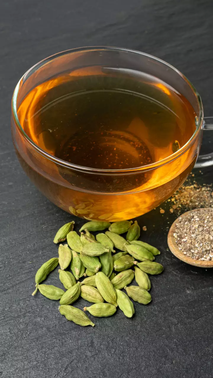 How Cardamom water can boost your health